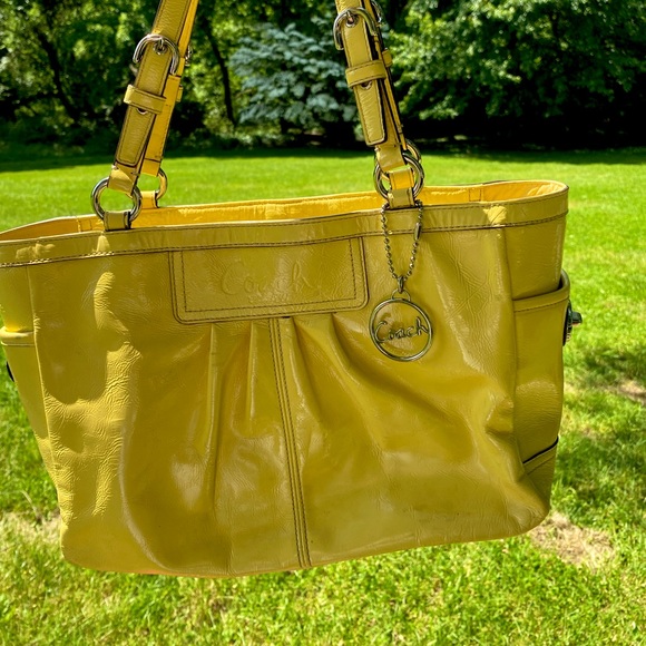 Coach | Bags | Vintage Yellow Coach Bag | Poshmark